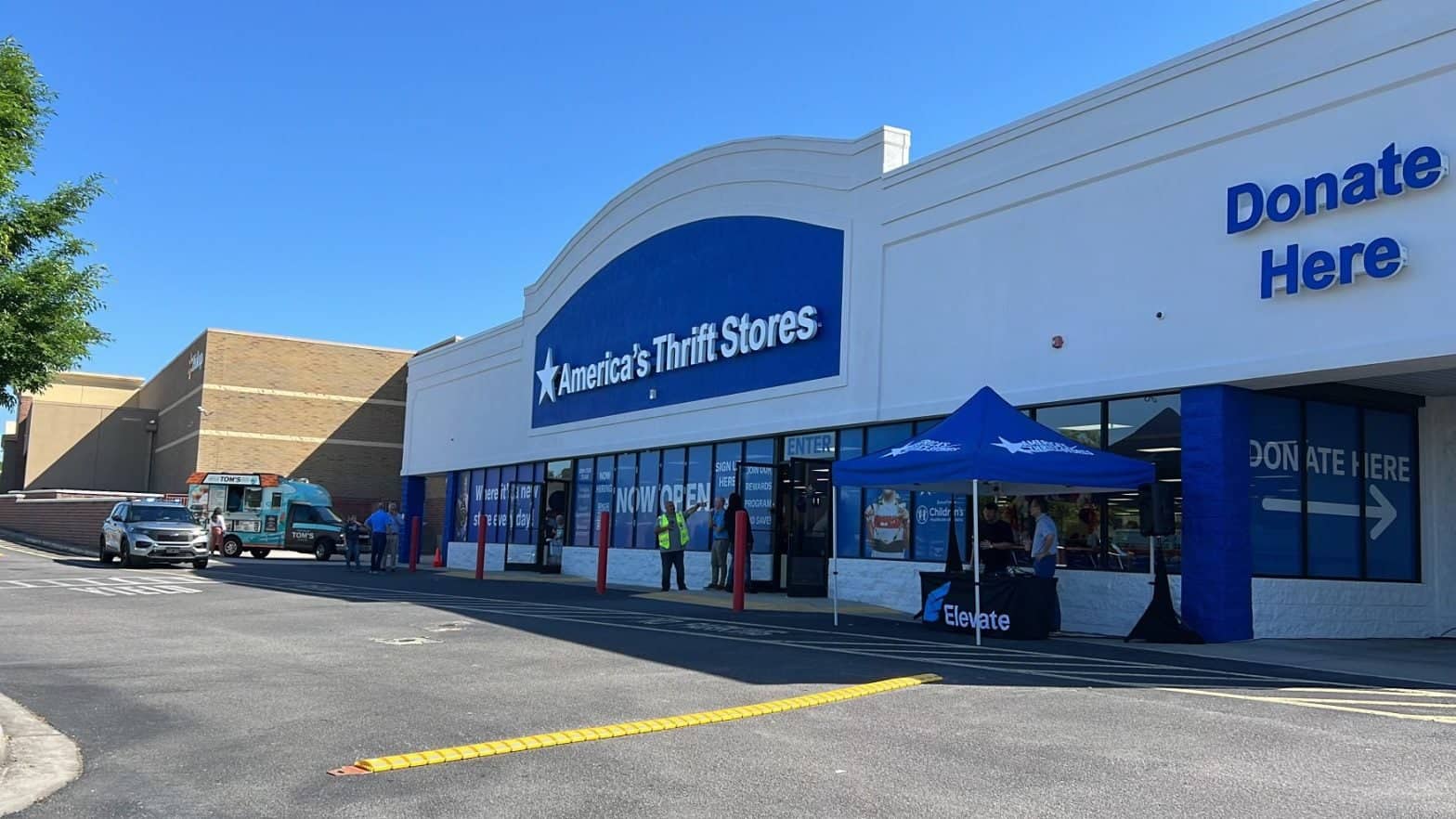 Thrift store opens its 5th Georgia location in Augusta - Augusta ...